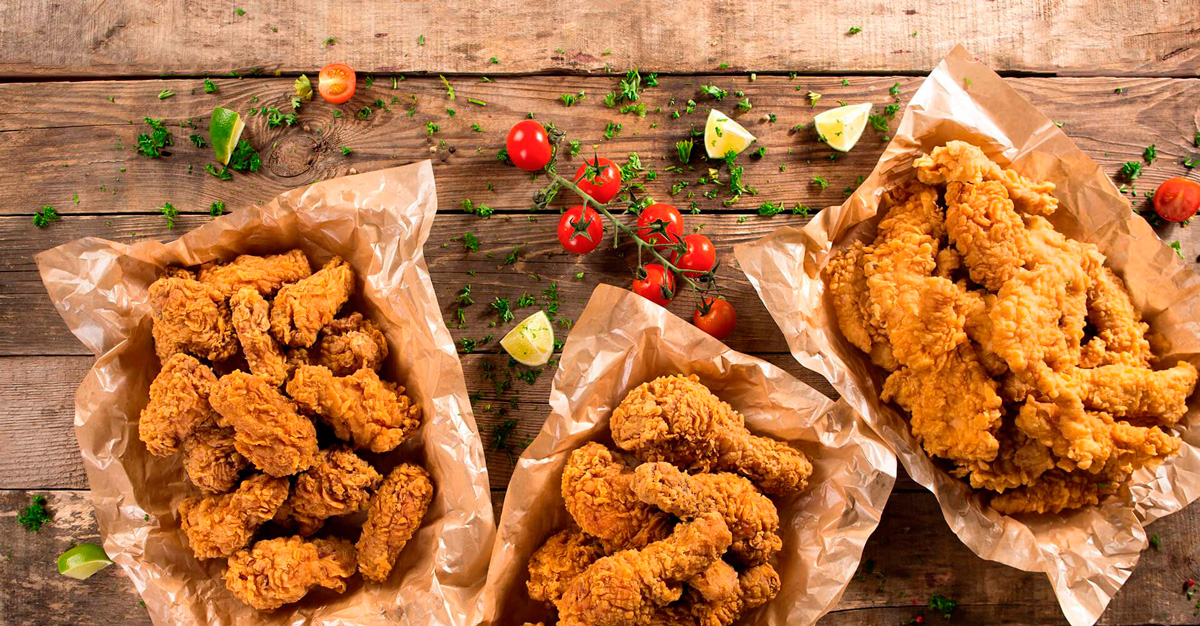 Descubre el pollo extra sabroso, crujiente y jugoso al estilo americano