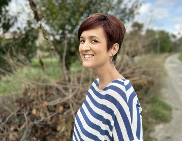 Alicia Rico Forte lanza su nueva novela El misterio de Mysra Corp.