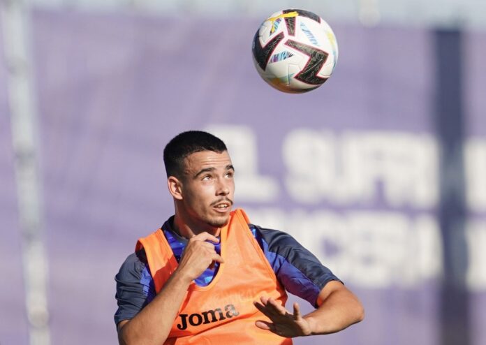 El Yeclano Deportivo incorpora al lateral sub-23 Álex Rodríguez