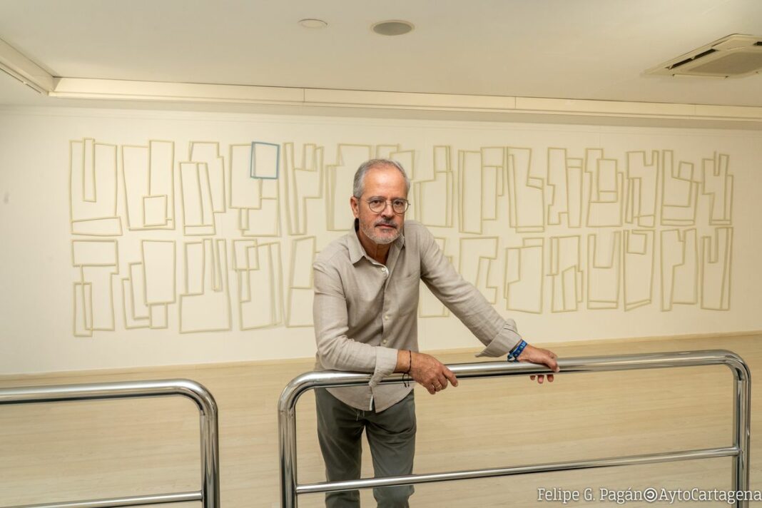 Emilio Pascual expone sus 'esculturas del aire' en Cartagena