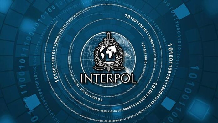 La diferencia entre Difusiones de Interpol y Notificaciones Rojas