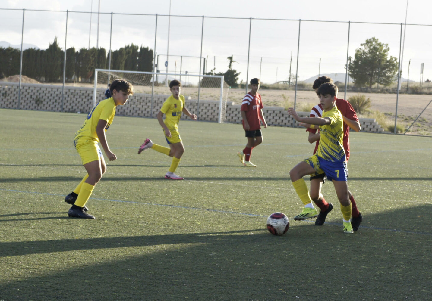 El Yecla C.F. celebra una victoria clave en Juvenil y sufre derrota en ...
